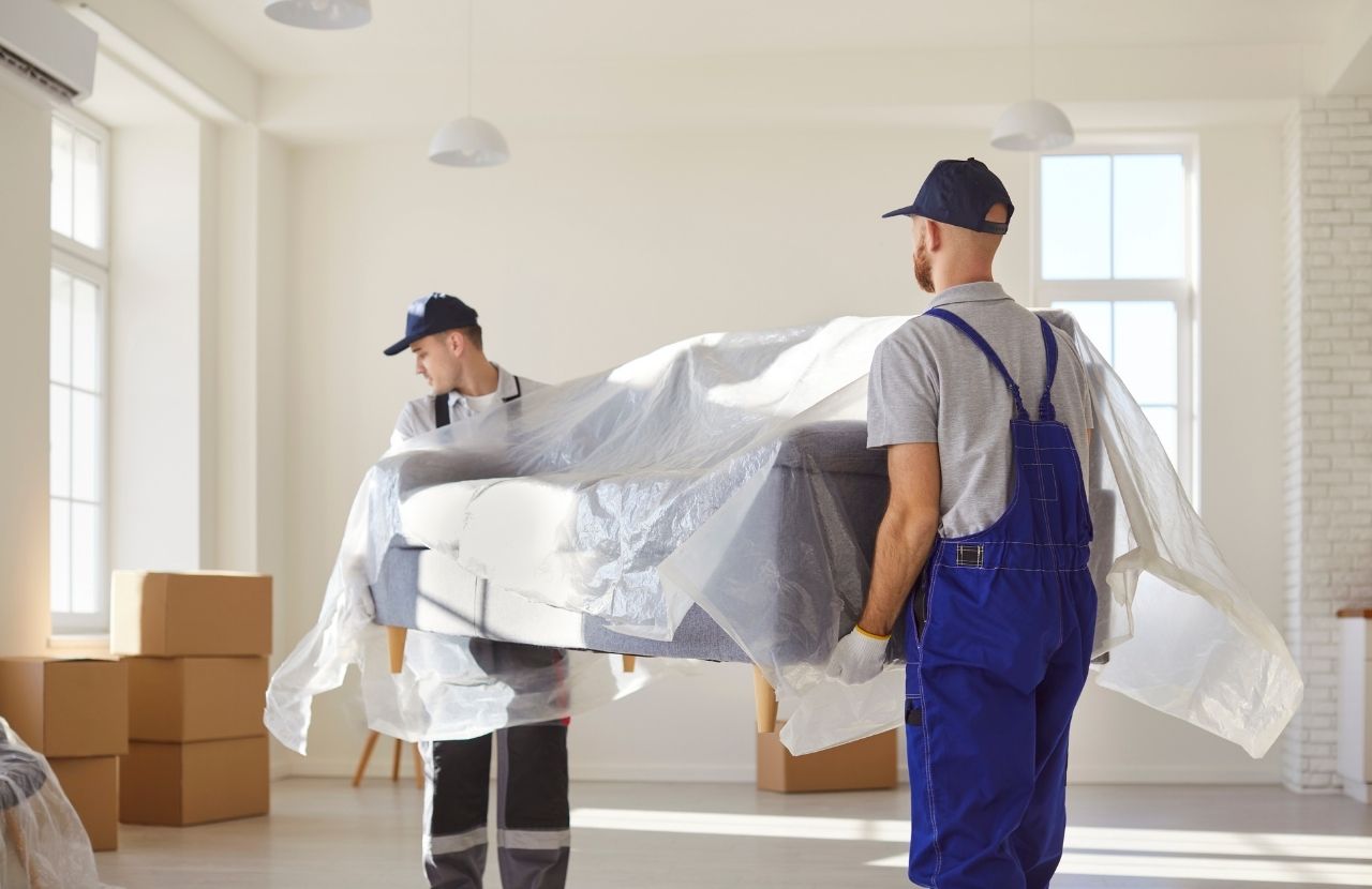 White Glove Furniture Delivery | Assembly & Setup | Pinnacle